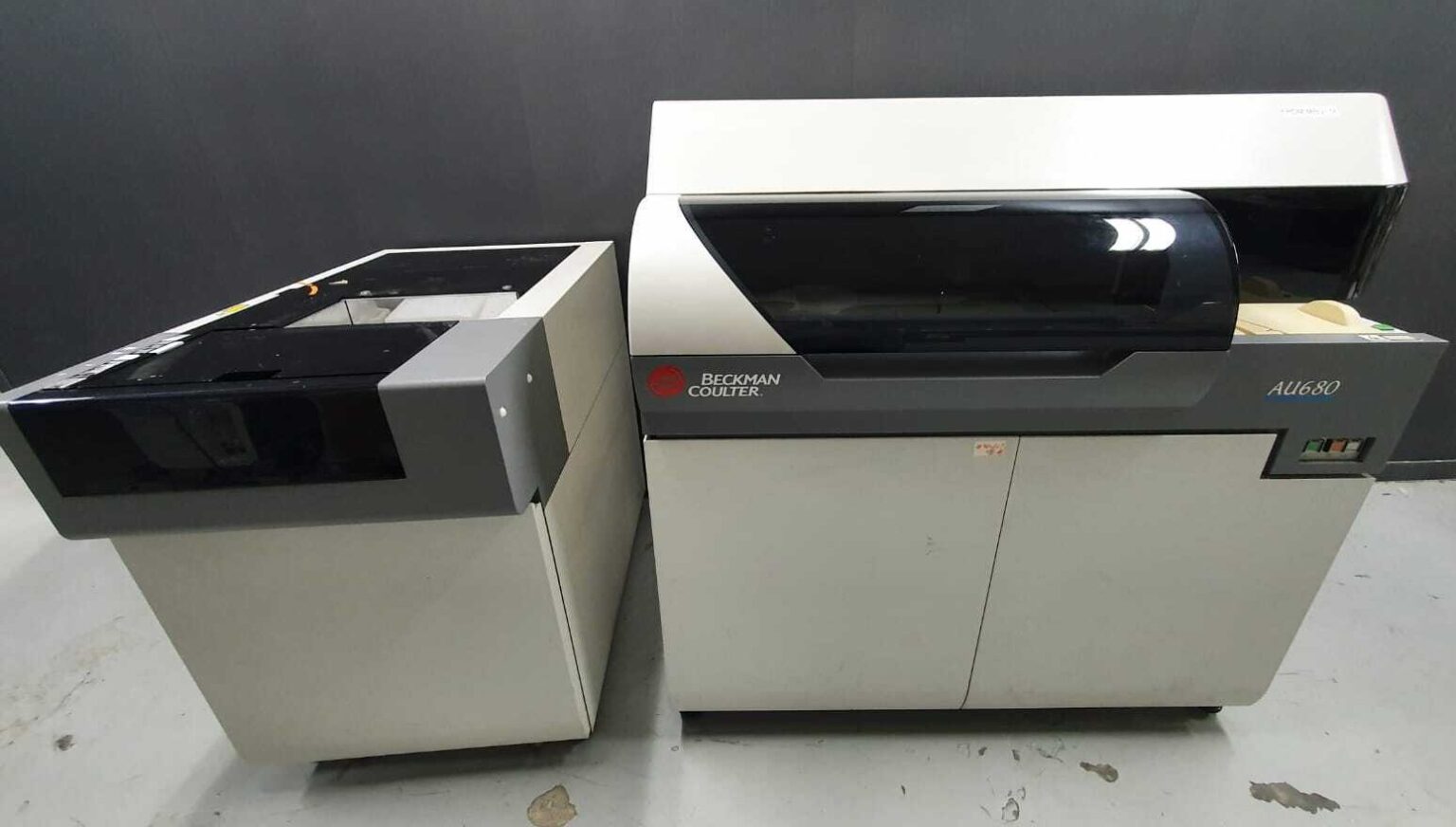 Beckman Coulter AU680 Chemistry Analyzer - Pk International Equips